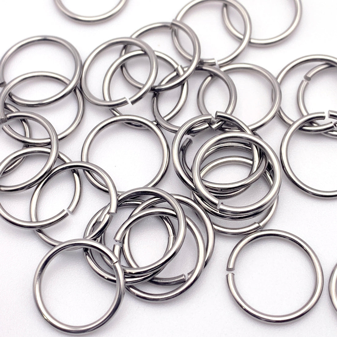 15mm Stainless Steel Open Jump Rings - 30 Pack – Easy Crafts